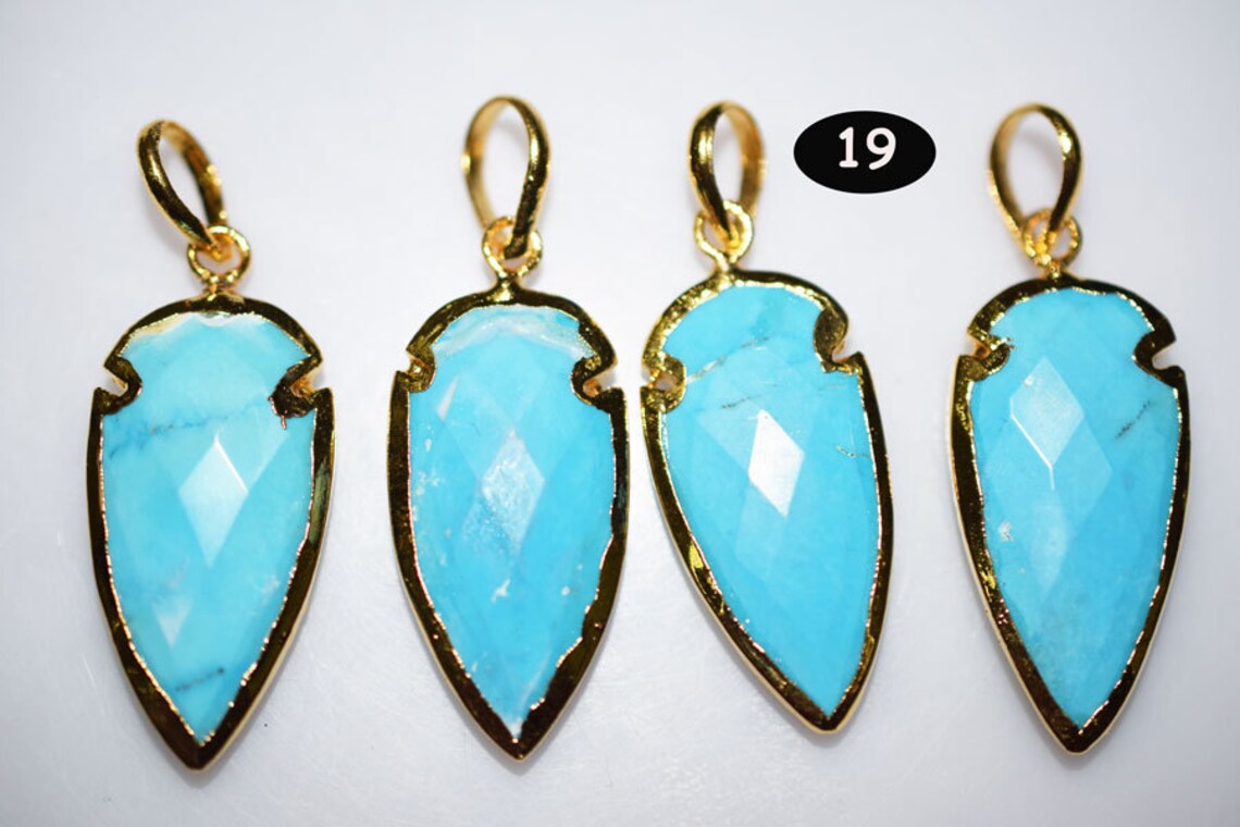 4 Pc TURQUOISE Magnesite Small Arrowhead Arrowhead Pendant | Etsy