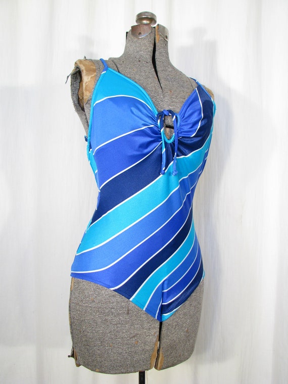 1970s Swimsuit, Vintage High Cut Bathing Suit, 70s On… - Gem