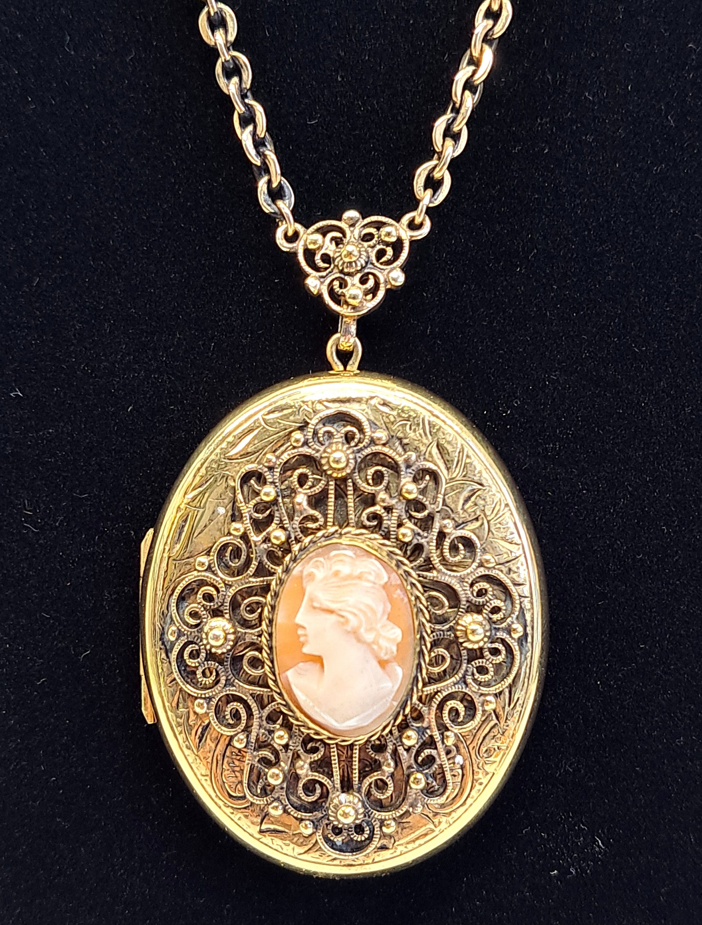 Vintage Danecraft 12k GF Victorian Style Cameo Locket Necklace - Etsy