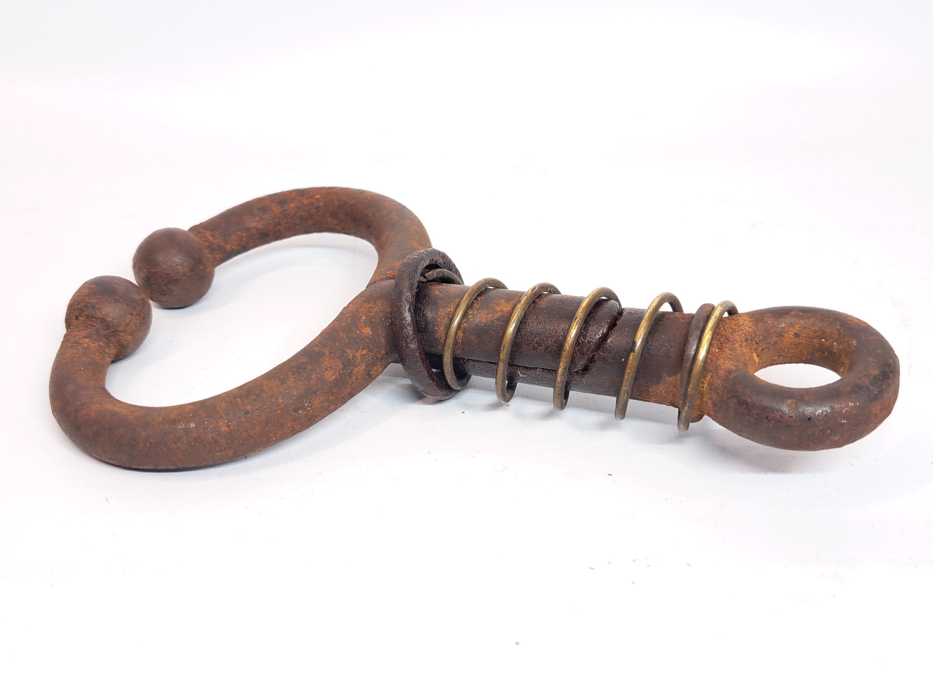 Vintage Cast Iron Bull Cow Spring Loaded Nose Ring Lead Farm Tool - Etsy