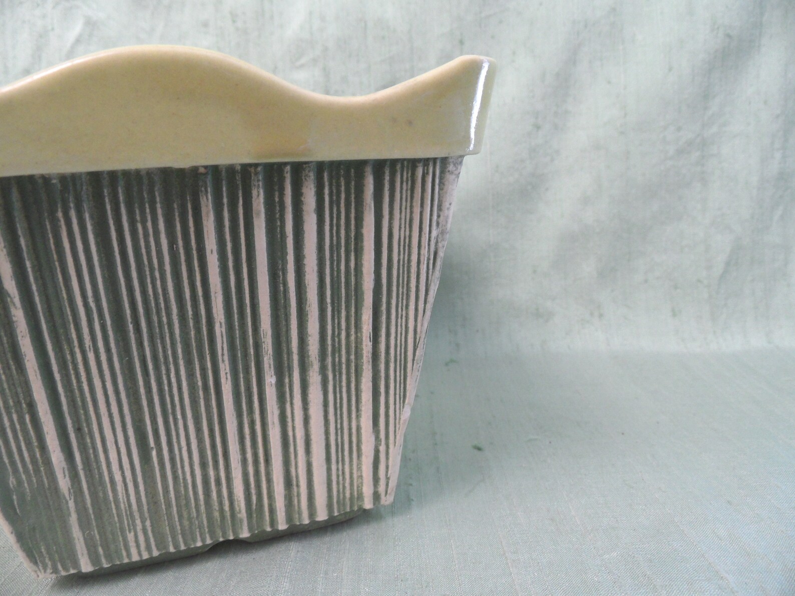 Chartreuse Square Planter / Smaller Vintage, Scalloped, Ridged Bisque ...