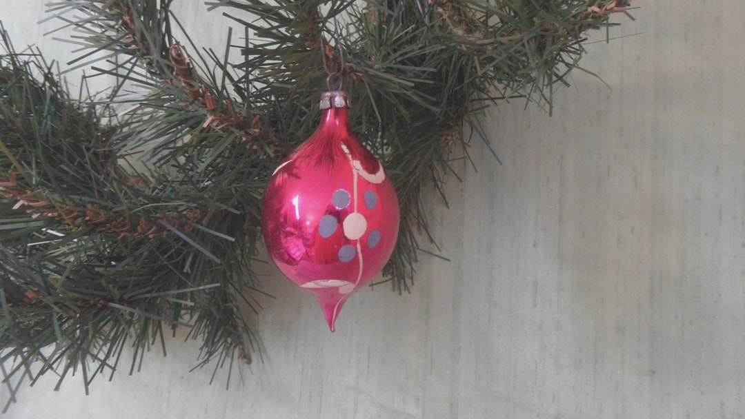 Painted Pink Teardrop Glass Tree Ornament / Vintage Christmas - Etsy