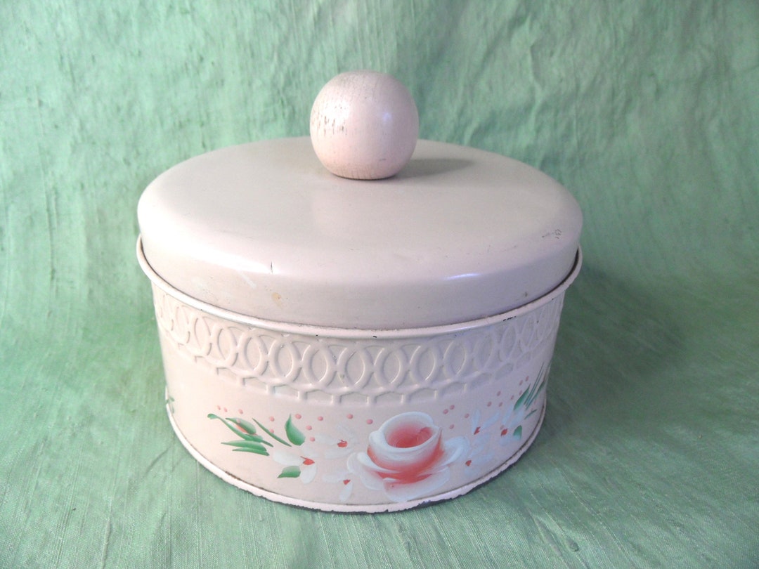 Pink Powder Box / Vintage Painted Rose Lidded Tin Box, Round Vanity ...