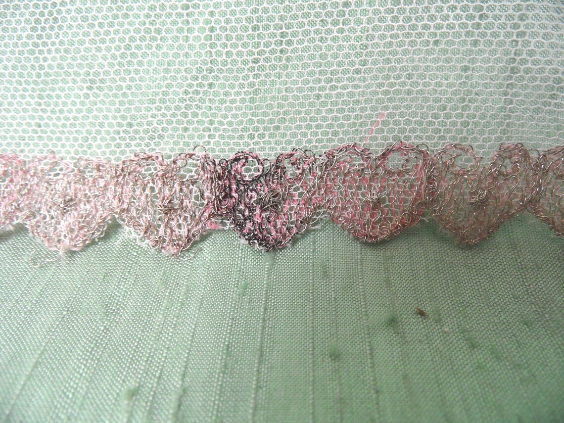 7 Yards of Metallic Silver and Pink Net Lace Edge / Vintage | Etsy
