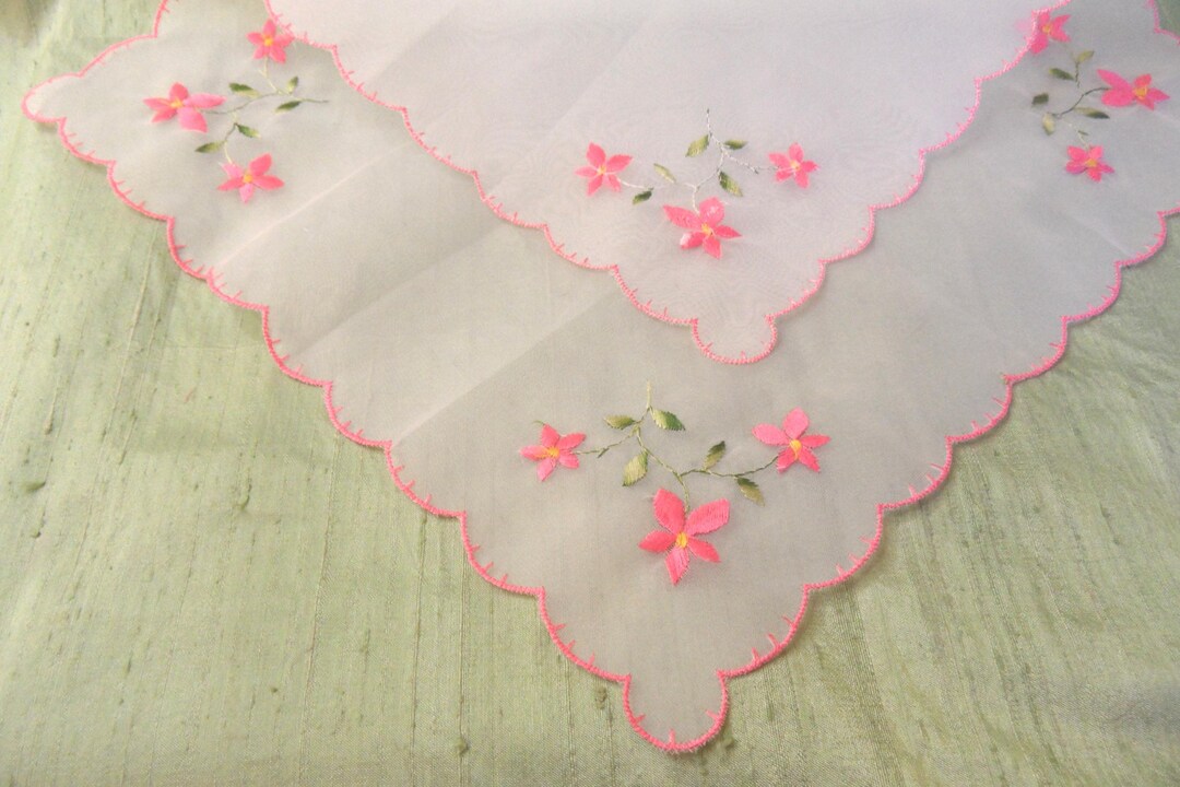 Floral Embroidered Sheer Handkerchief / Vintage Pink Flower Hankie - Etsy