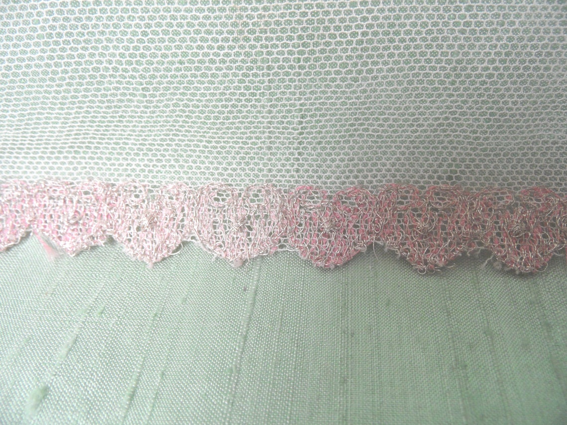 7 Yards of Metallic Silver and Pink Net Lace Edge / Vintage | Etsy