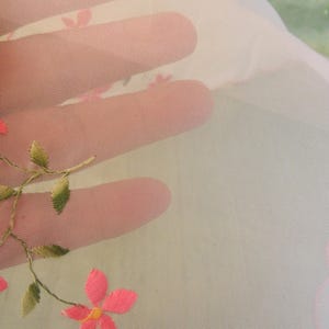Floral Embroidered Sheer Handkerchief / Vintage Pink Flower Hankie - Etsy