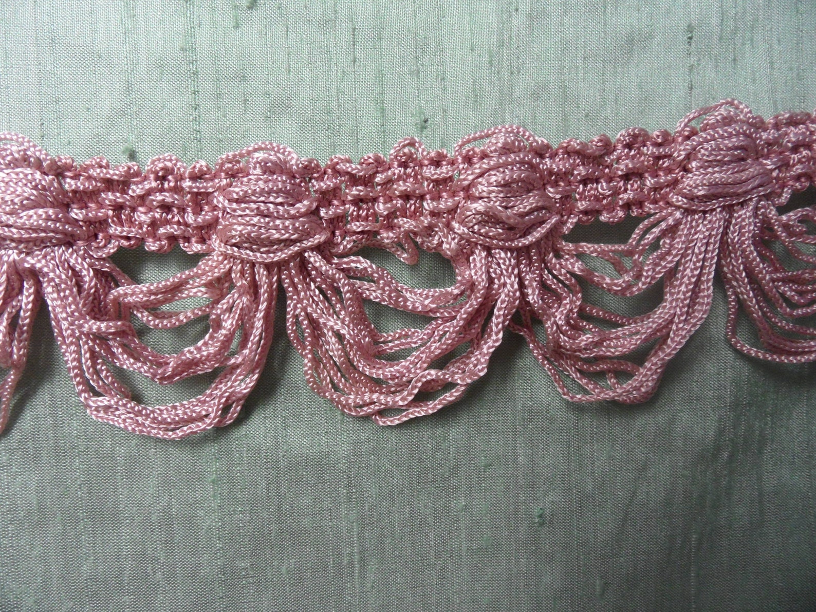 9 Yards of Lavender Scallop Loop Trim / Vintage Loop Gimp - Etsy