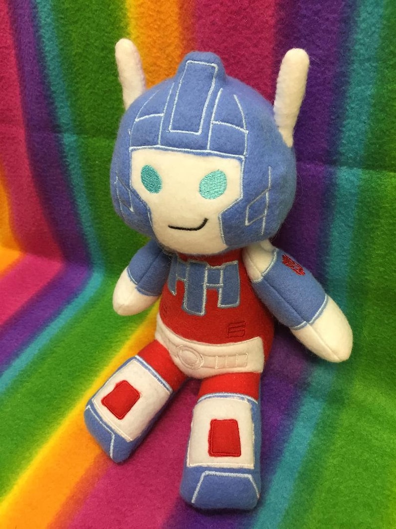 TF G1 Lost Light MTMTE Plush Plushie Bittybot Ultra Magnus Toy - Etsy