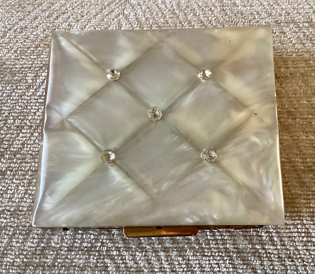 Wiesner of Miami 'trickettes' Powder Compact With Cushioned Mother of ...