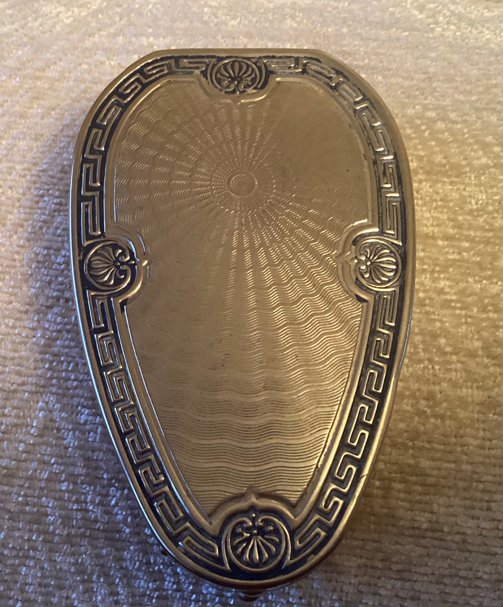 1920's Art Deco Woodworth Karess Arrowhead Compact Double Vanity Powder ...