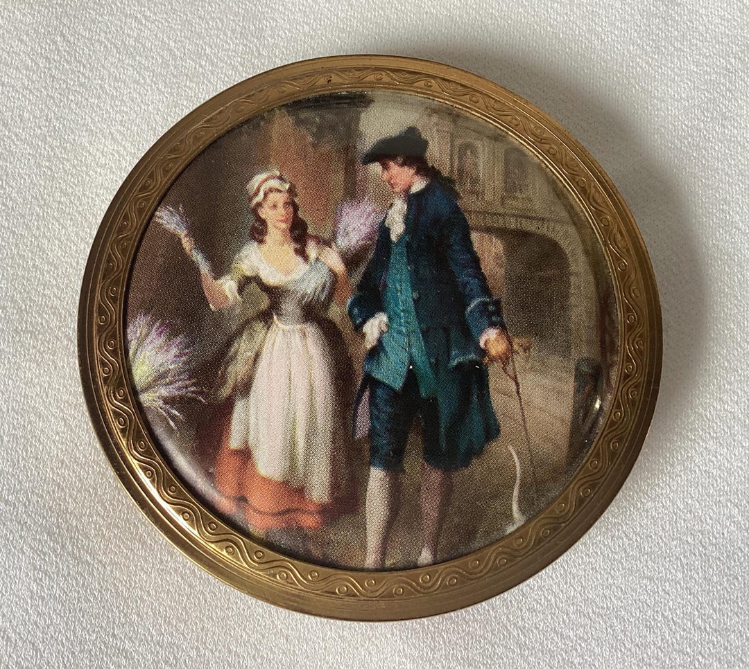 1950's Pygmalion English Powder Compact With Georgian Scene ...