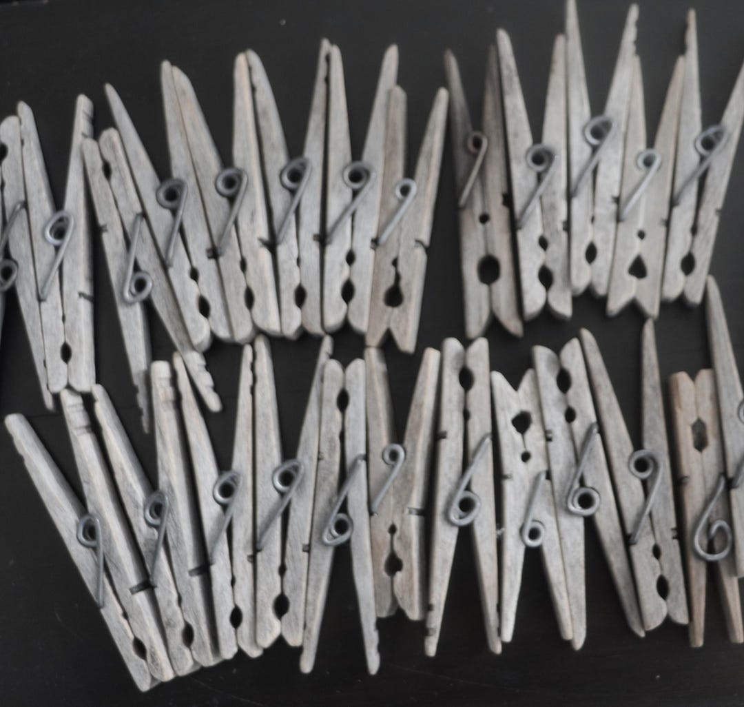 100 Weathered Clothespins, Pincher / Clip Type Close Pins, Old Hard ...