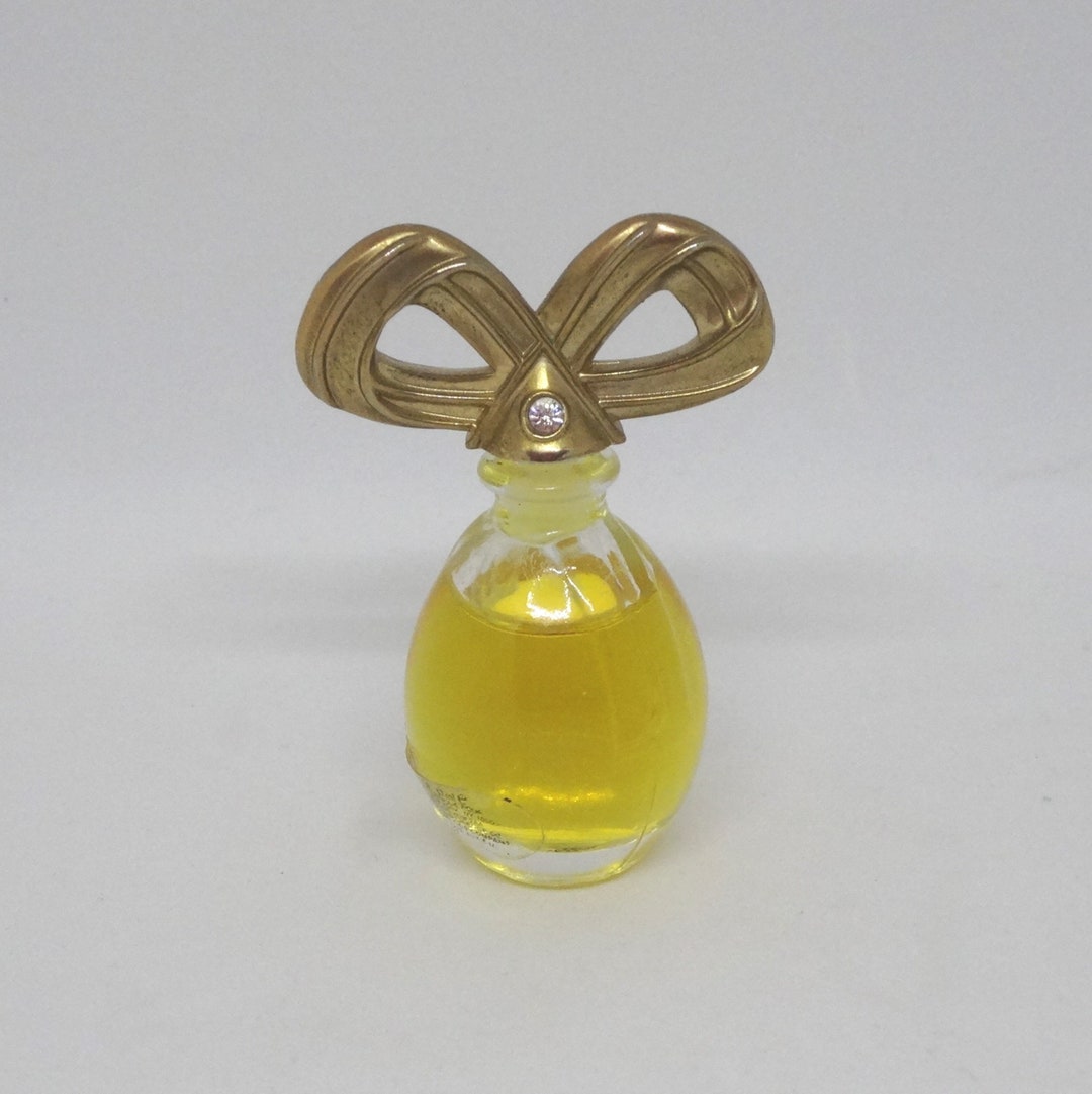 1990s White Diamonds Mini Parfum by Elizabeth Taylor, .12 Oz. 95% ...
