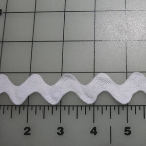 1 Inch Rick Rack Sewing Trim in WHITE in 2-YARD Increments, Polyester ...