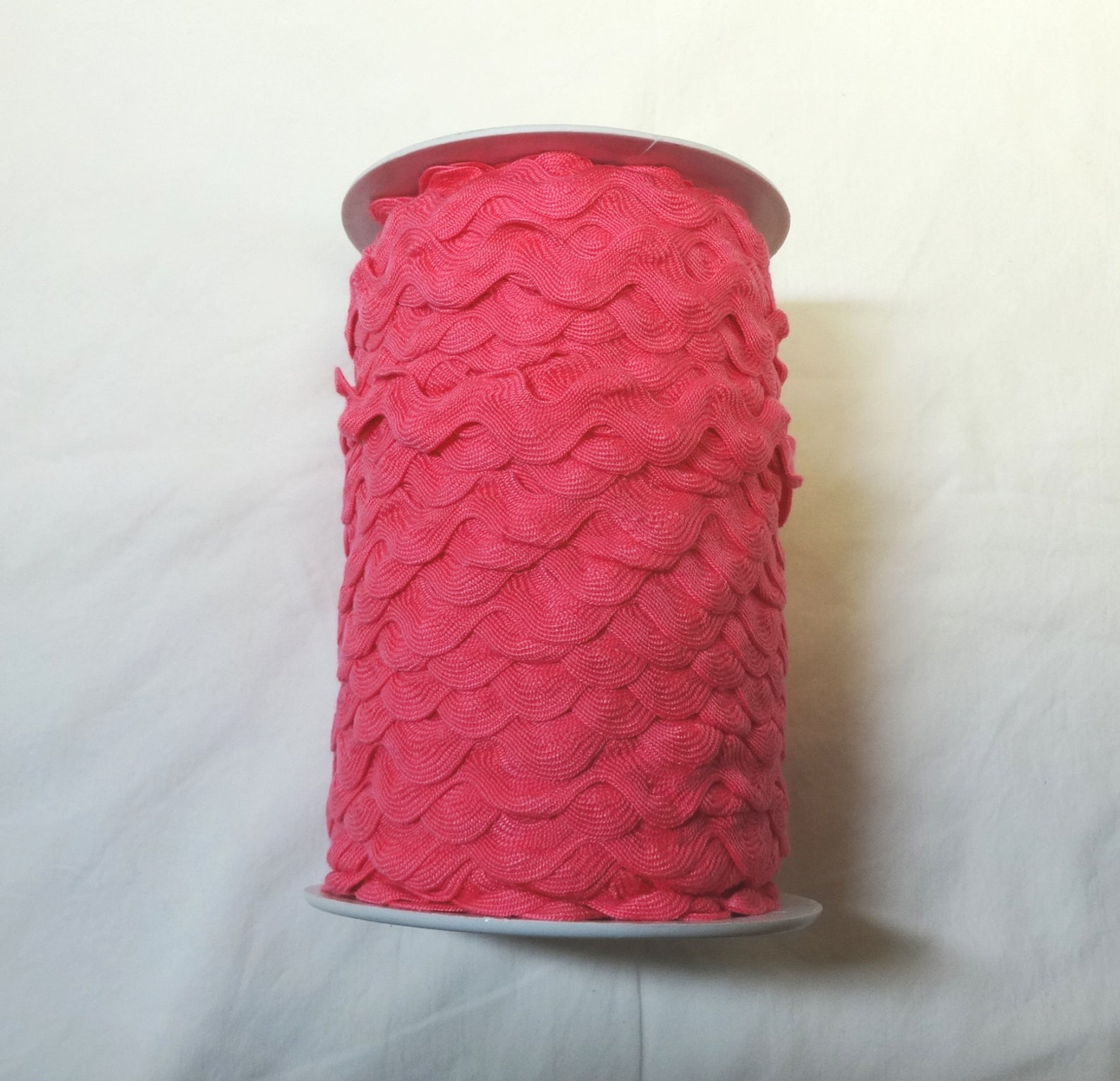 1 Inch Rick Rack Sewing Trim in Bright PINK Size 49 | Etsy