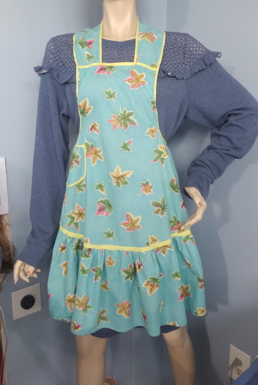 Vintage Turquoise Bib Apron With Leaf Pattern and Yellow Trim, Ties ...