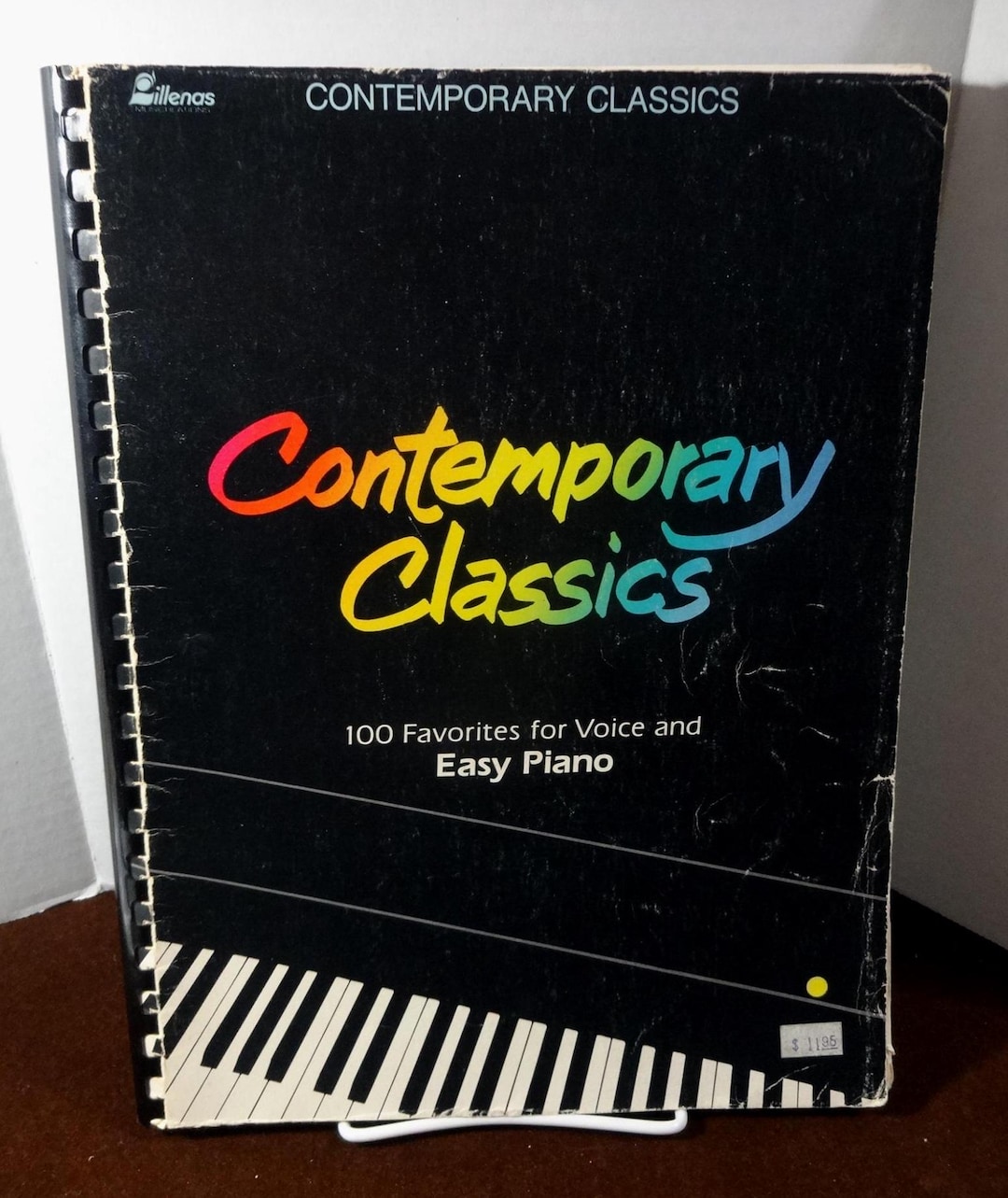 Contemporary Classics Christian Song Book, 100 Favorites for Voice ...
