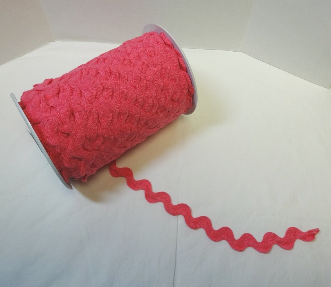 1 Inch Rick Rack Sewing Trim in Bright PINK Size 49 - Etsy
