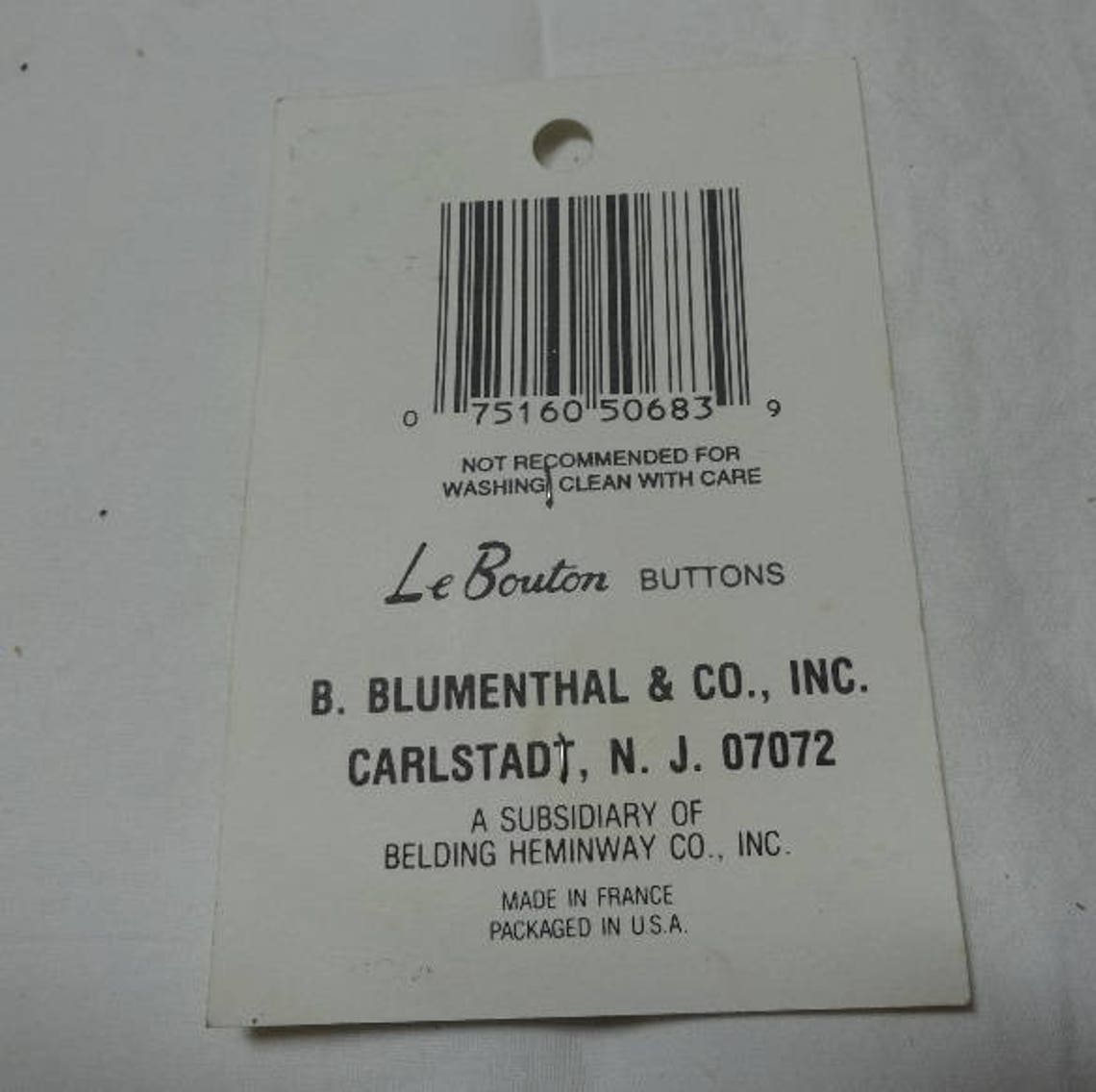 Card of Le Bouton Wood Buttons Sew Through Style 7/8 Inch 2 - Etsy