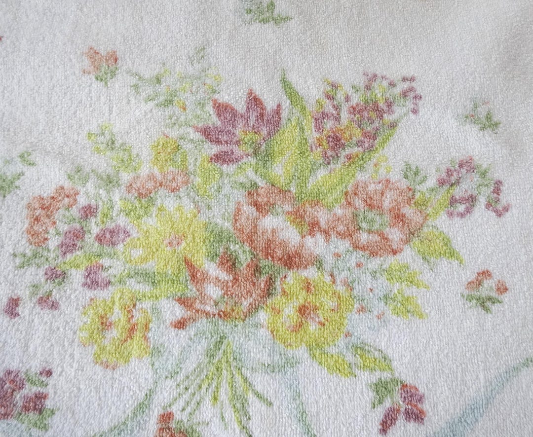 Vintage Leshner Floral Bath & Hand Towel and Washcloth With Fringe From ...