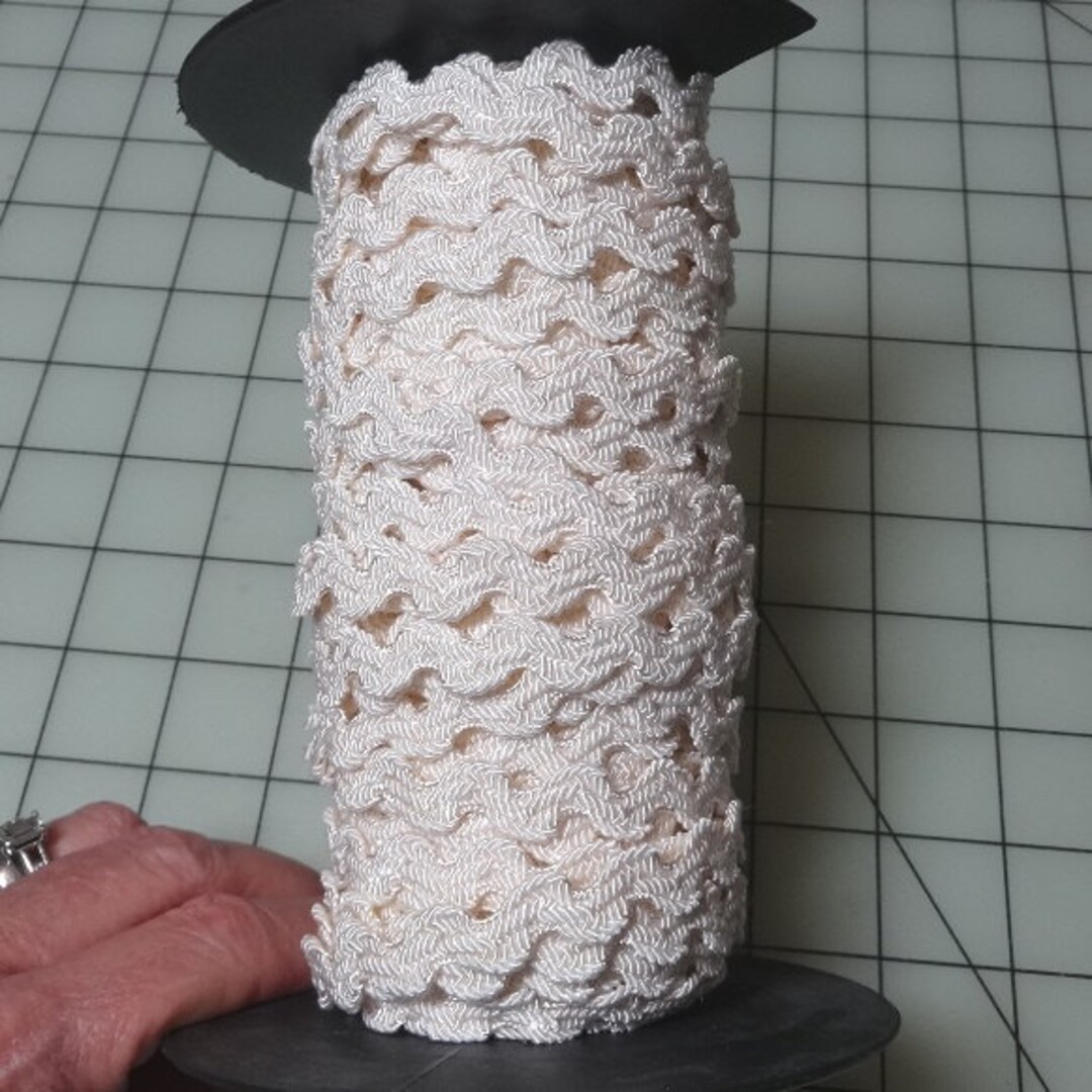 Ivory Flat Braid Trim in Rick Rack Shape in 2-YARD Increments, 1/2 Inch ...