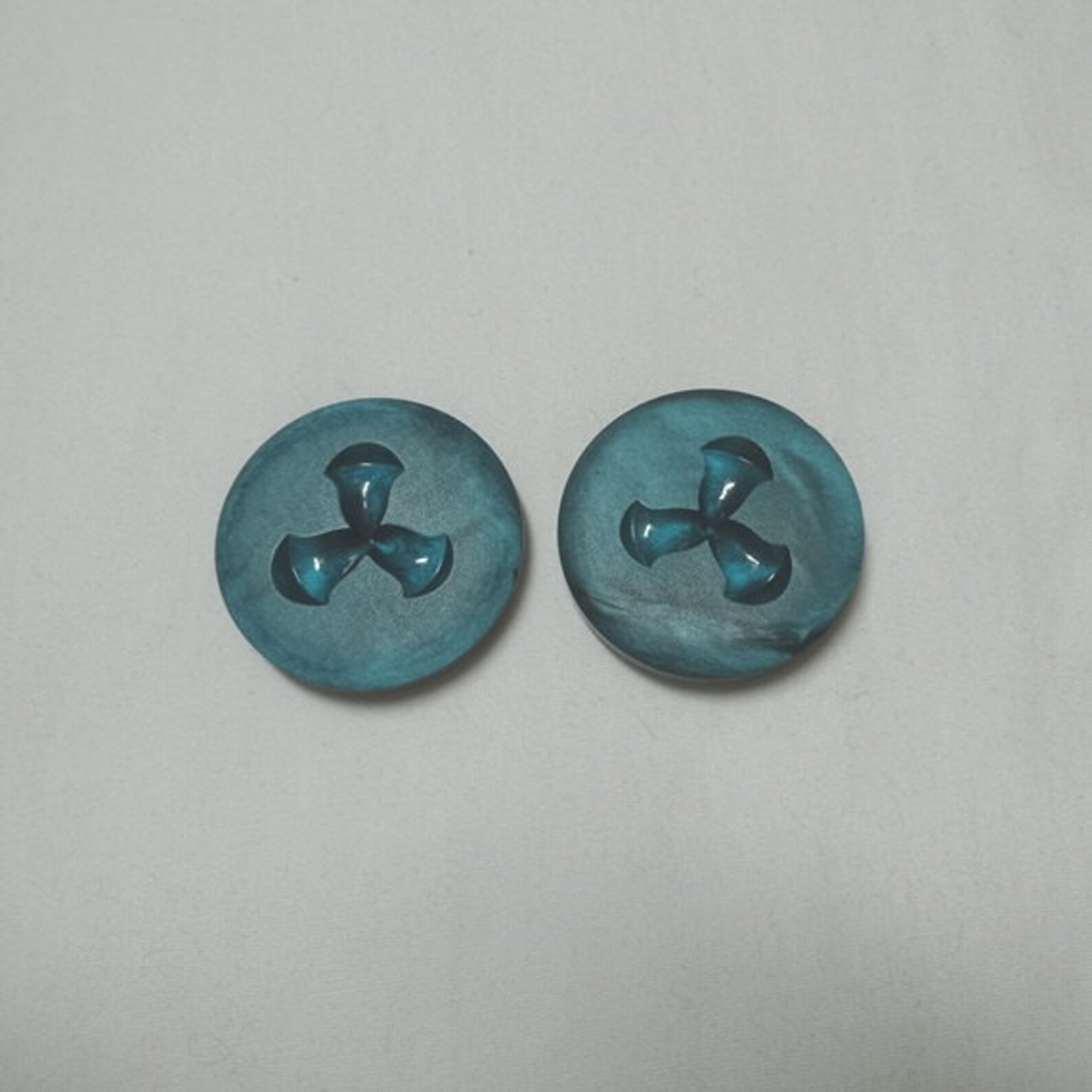 Two Shank Buttons in Marbleized Green 1 5/16 Inch for Coat - Etsy