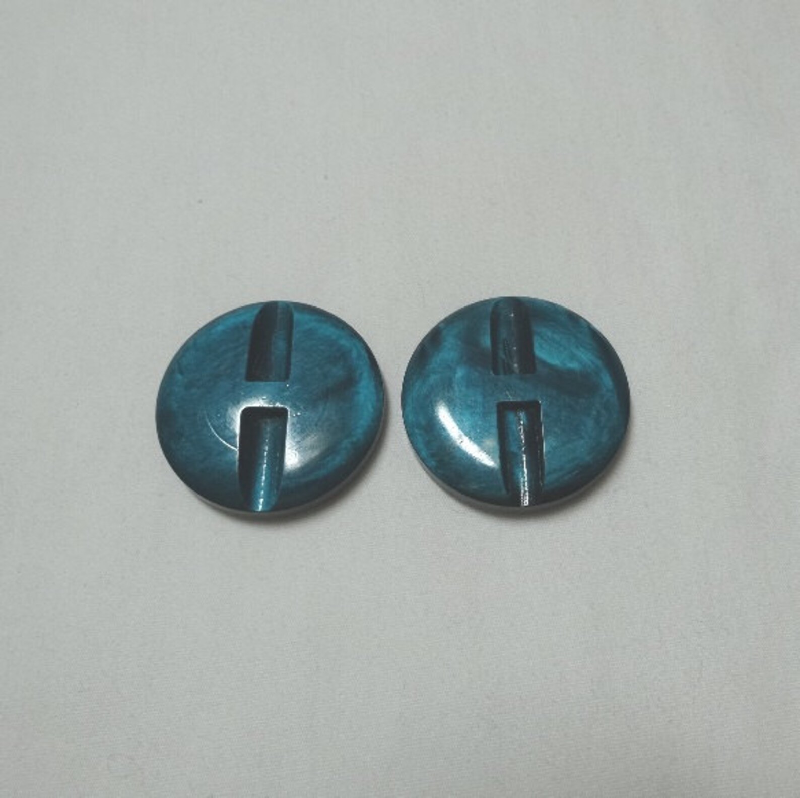 Two Shank Buttons in Marbleized Green 1 5/16 Inch for Coat - Etsy
