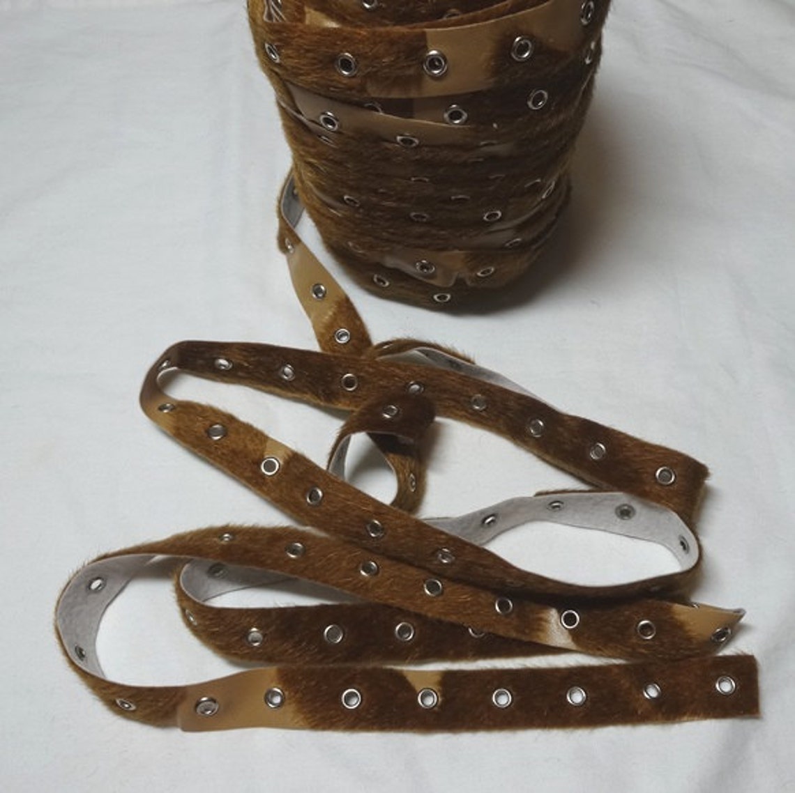 Grommet Eyelet Tape in 3/4 Inch Faux RAWHIDE Fur & Vinyl, Nickel Eyes ...