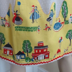 1960s Vintage Kitchen Apron White Dotted Swiss With Bright Vintage Folk ...