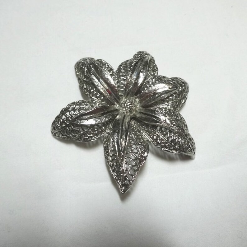 1960s BSK Brooch in Silver Tone Star Flower Shape Signed - Etsy