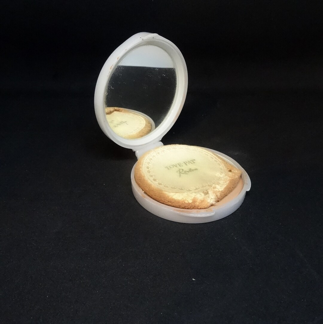 Revlon Love Pat Powder Compact in Suntan, From 1960s, With Puff ...