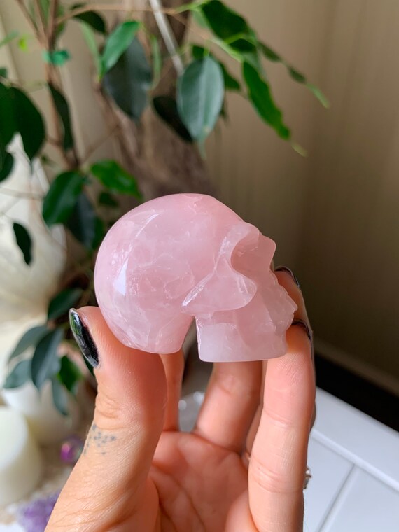 Small Rose Quartz Skull Home & Living Rocks & Geodes etna.com.pe