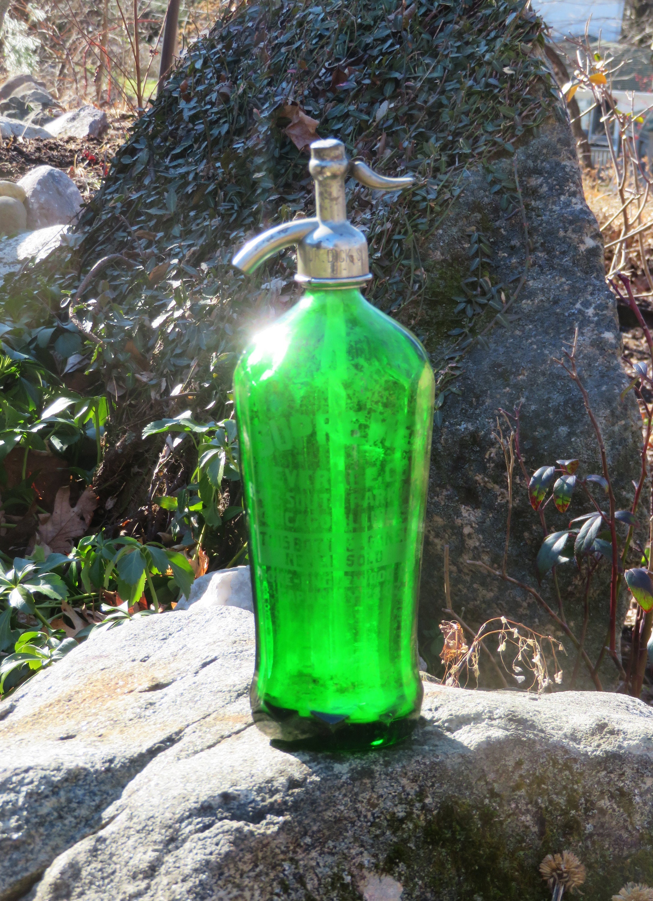 Emerald Green Seltzer - Supreme Beverage Co - South Park, Chicago - Dr ...