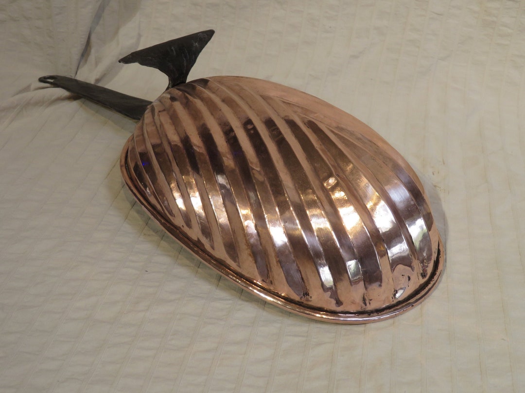 Large Oval Copper Pan - Very Unusual - Hand Made and Iron Handle - Etsy