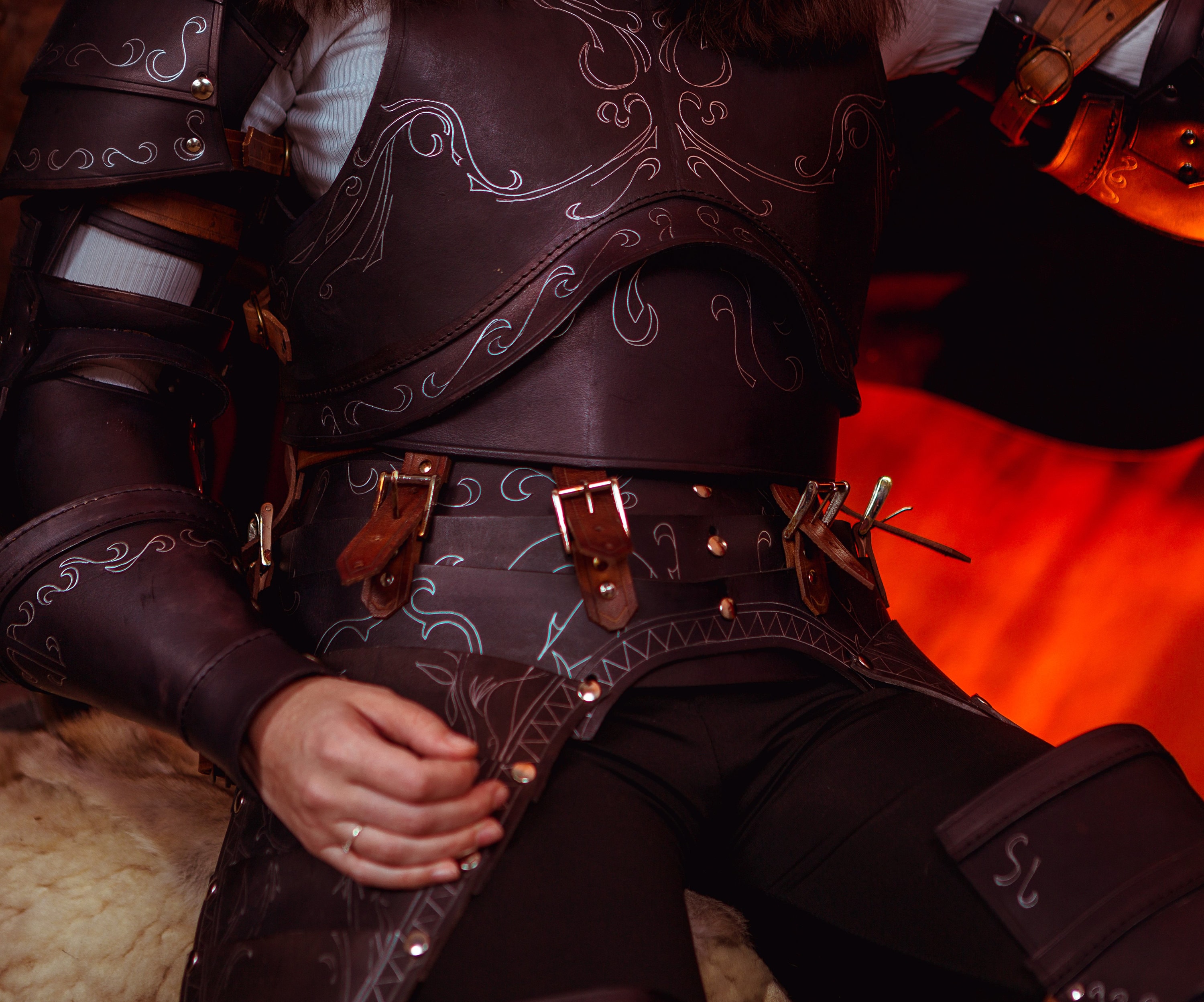 Drakeblood KNIGHT LEATHER ARMOR Complete Set made on Order - Etsy