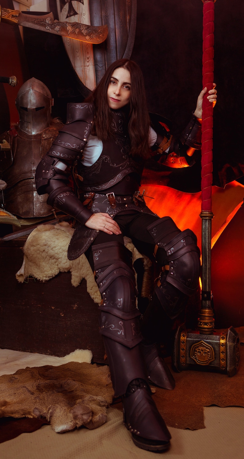 Drakeblood KNIGHT LEATHER ARMOR Complete Set made on order - Etsy Italia