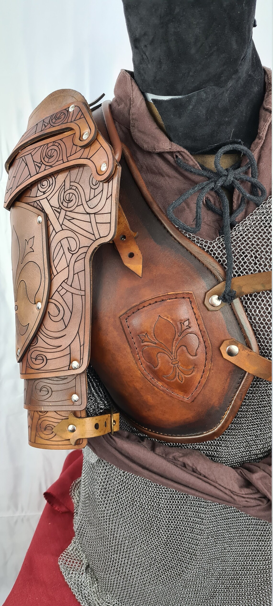 Athos MUSKETEERS LEATHER SHOULDER With Harness - Etsy