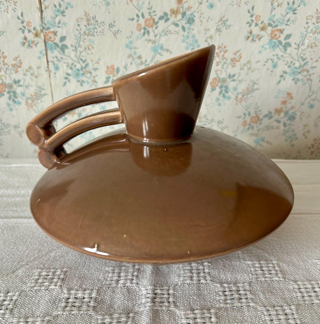 Sleek and Glossy Vintage Pitcher Atomic Style Carafe Double Handled Mod ...