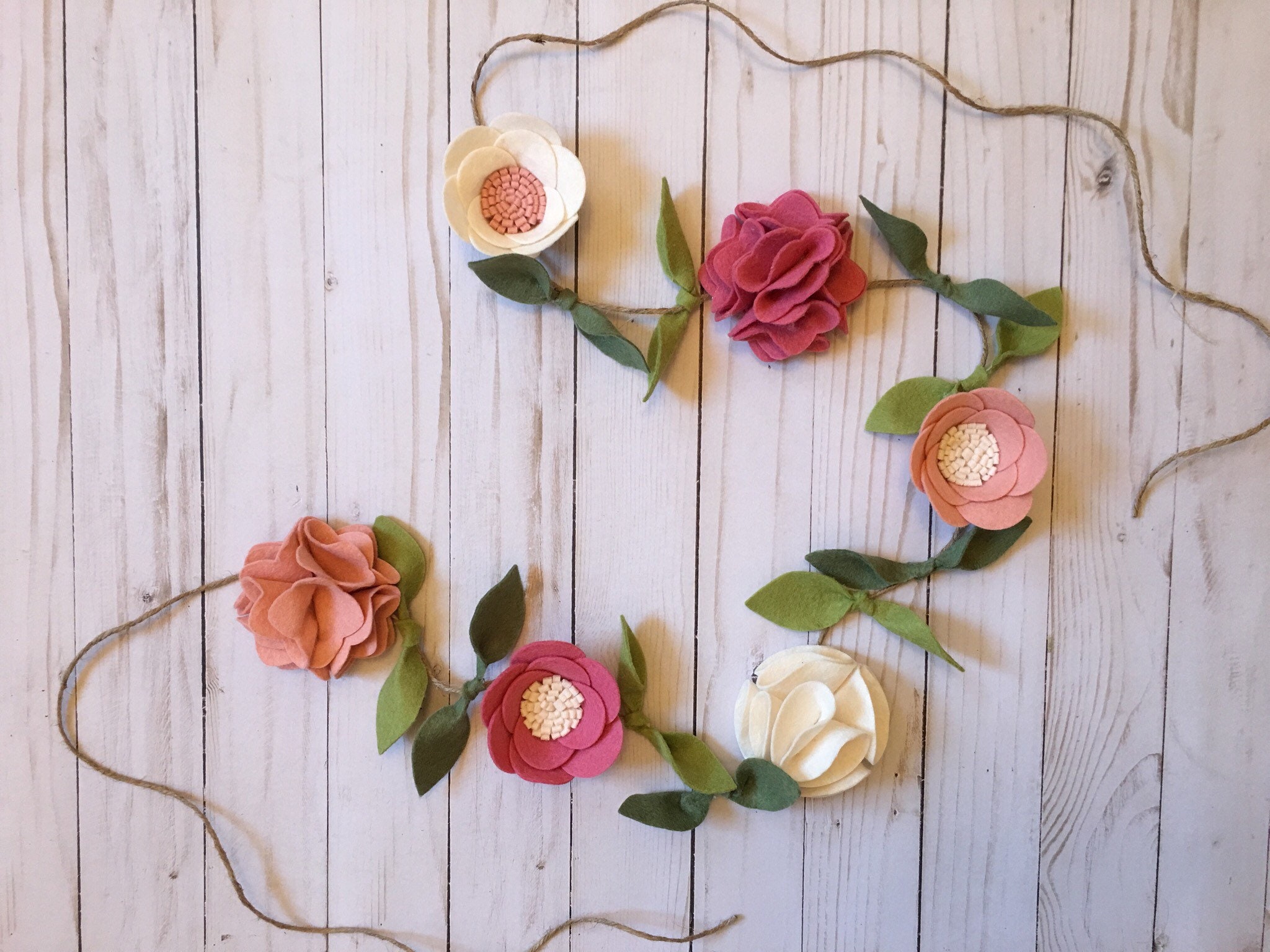 Felt Flower Garland, Pink Felt Flower Decor - Etsy