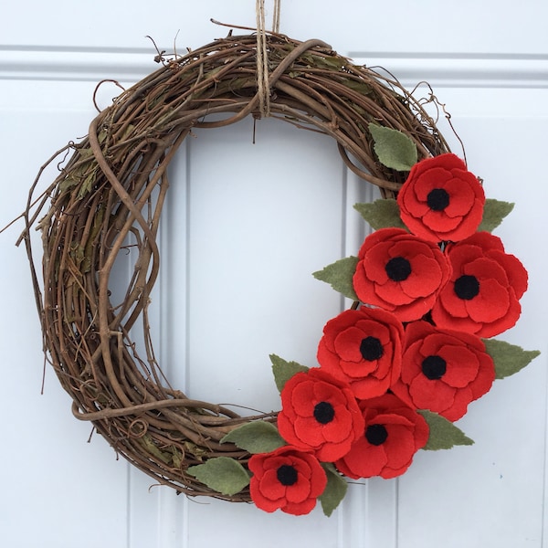 Poppy Wreath - Etsy