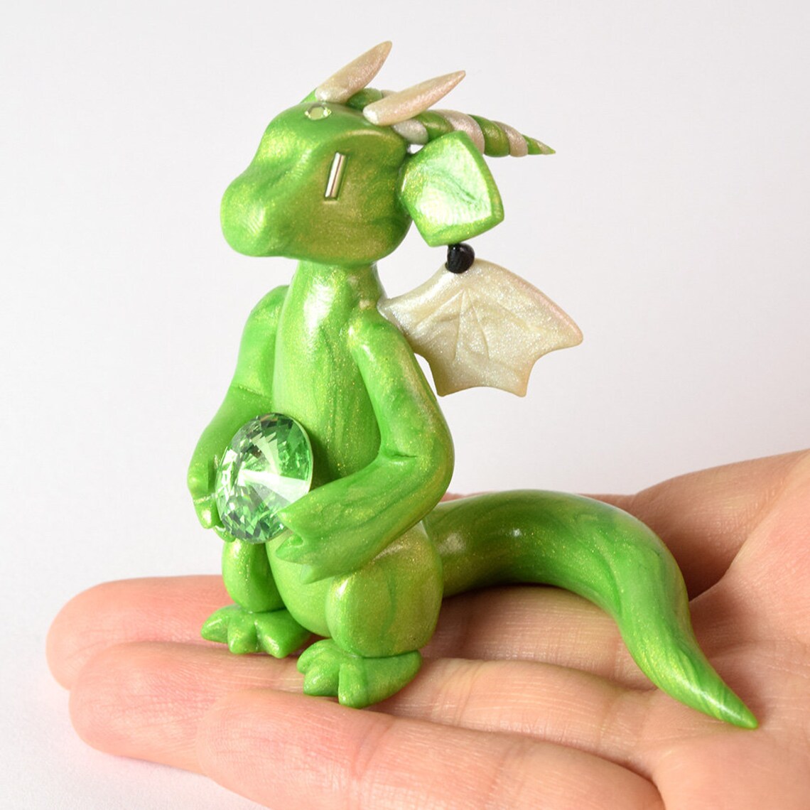 August Birthstone Dragon With Peridot Gem Light Green Dragon - Etsy Canada