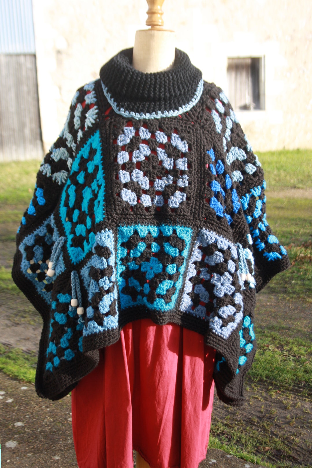 Magnificent Rectangular Poncho in Granny Square - Etsy