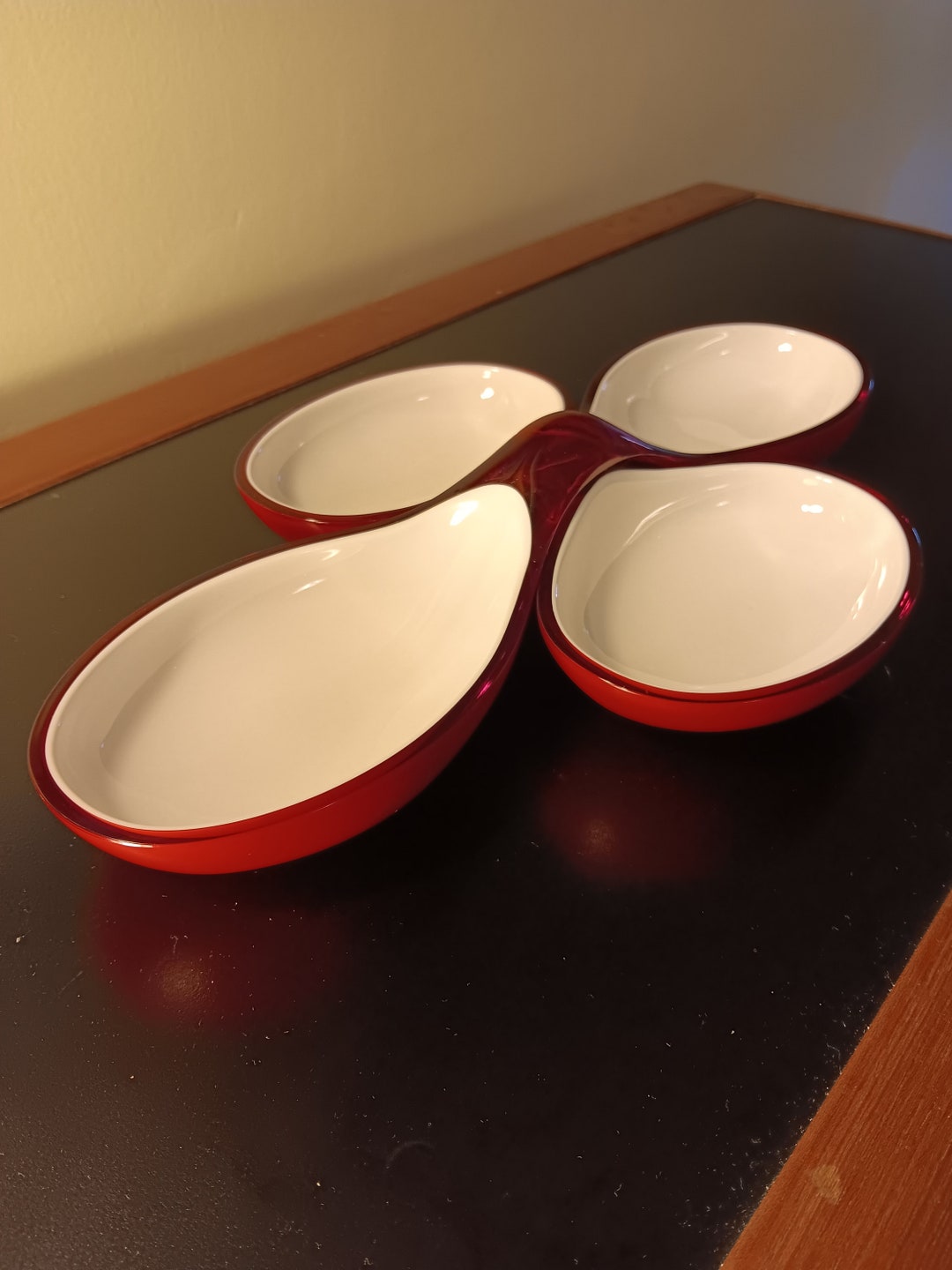 Guzzini Snack Bowls in Red Acrylic Midcentury Modern Italian Designer ...