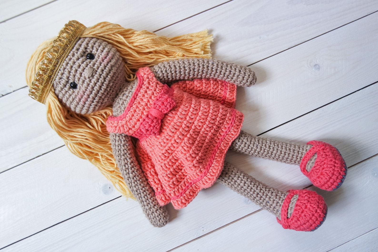 LILY - Crochet Pattern by Snuggly Stitches - Etsy