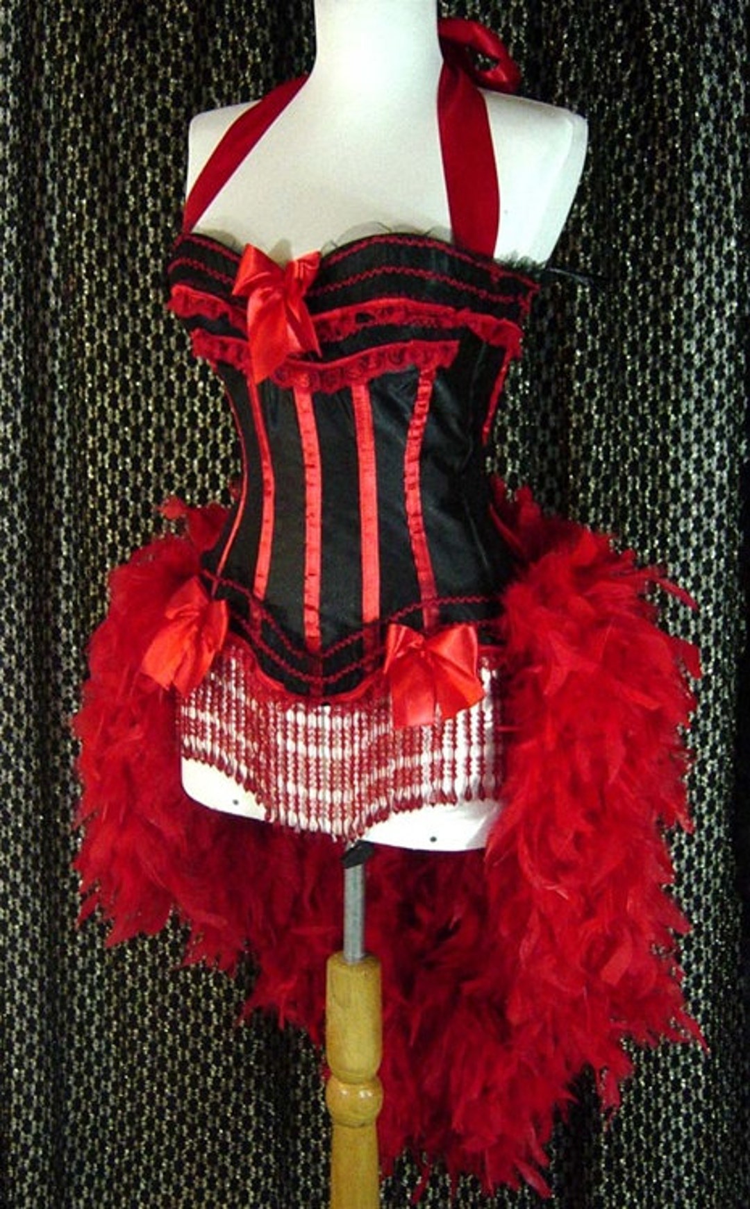 Red and Black Victorian Lace Burlesque Costume Red Feathers - Etsy
