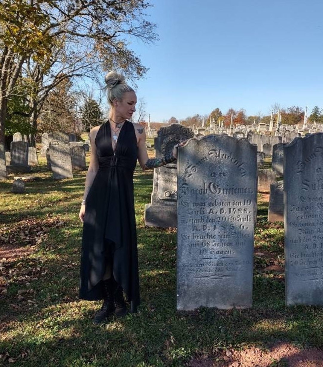 Sexy 1970s Black Gown Size Small Halter Disco Gothic Hostess Formal ...