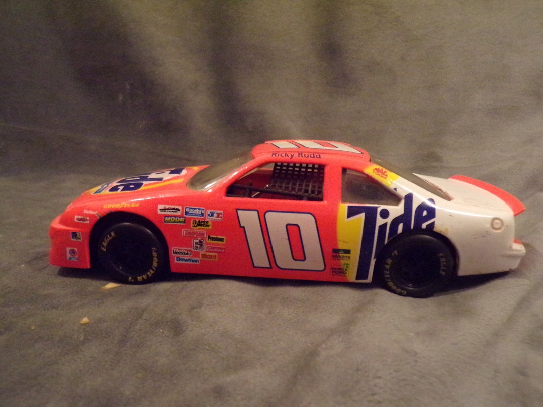Vintage NASCAR Racing Champions Ricky Rudd Car - Etsy