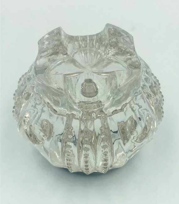 Vintage footed Pressed Glass POWDER JAR - STERLING em… - Gem