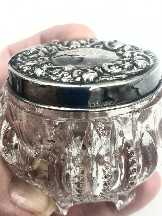 Vintage footed Pressed Glass POWDER JAR - STERLING em… - Gem